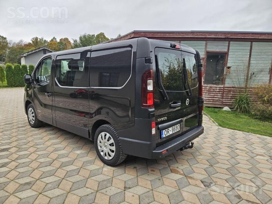 Черный Ниссан NV300 2017 в Талси, объемом двигателя 1.60 л и пробегом 230 тыс. км за 10999 €, фото 4 на AUTOMOTO.COM.LV