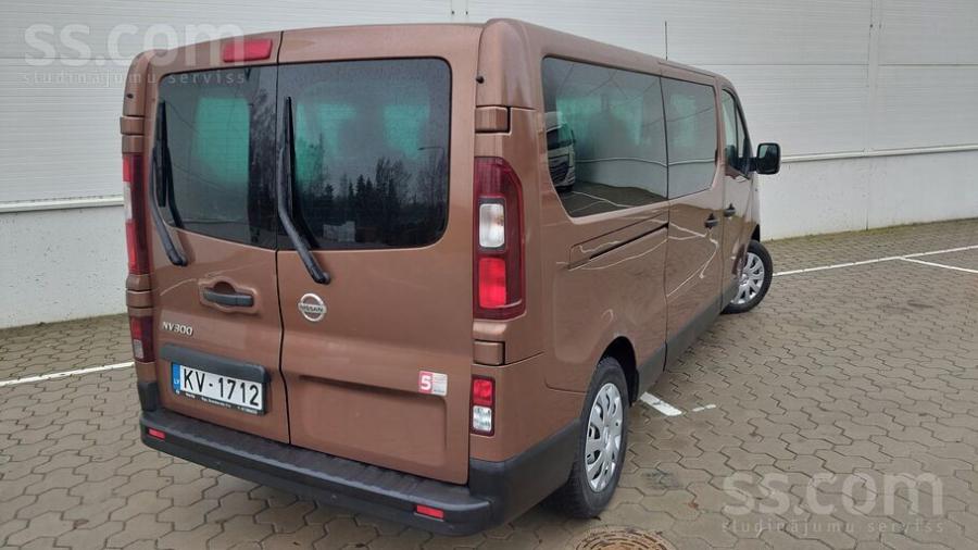 Brown Nissan NV300 2017 in Riga, with an engine capacity of 1.60 L and mileage of 161 thousand km for 14500 €, photo 5 on AUTOMOTO.COM.LV