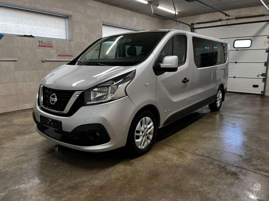 Grey Nissan NV300 2018 in Marijampole, with an engine capacity of 1.60 L and mileage of 146 thousand km for 15549 €, photo 1 on AUTOMOTO.COM.LV