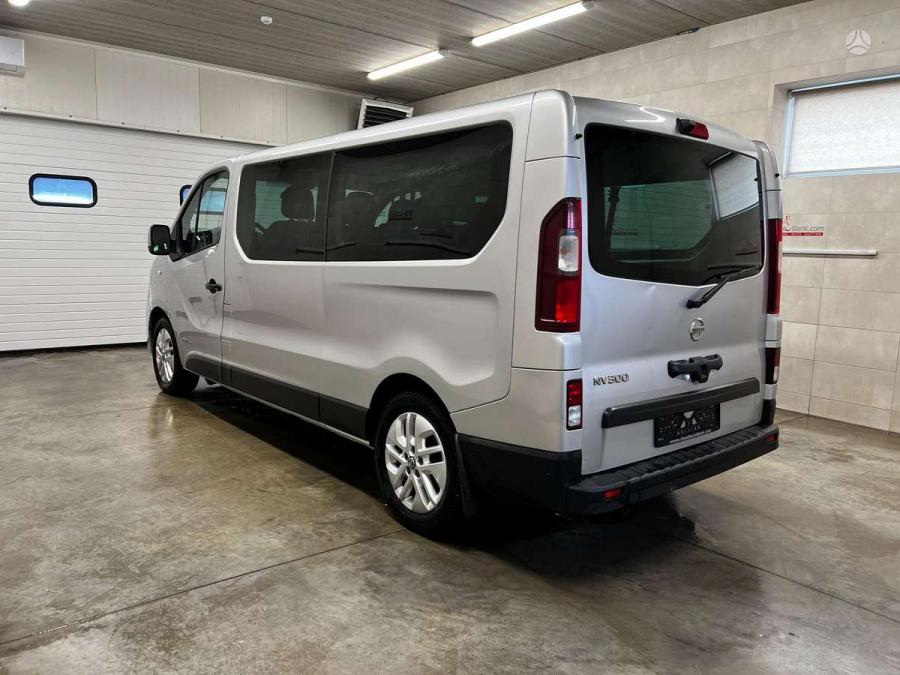 Grey Nissan NV300 2018 in Marijampole, with an engine capacity of 1.60 L and mileage of 146 thousand km for 15549 €, photo 7 on AUTOMOTO.COM.LV