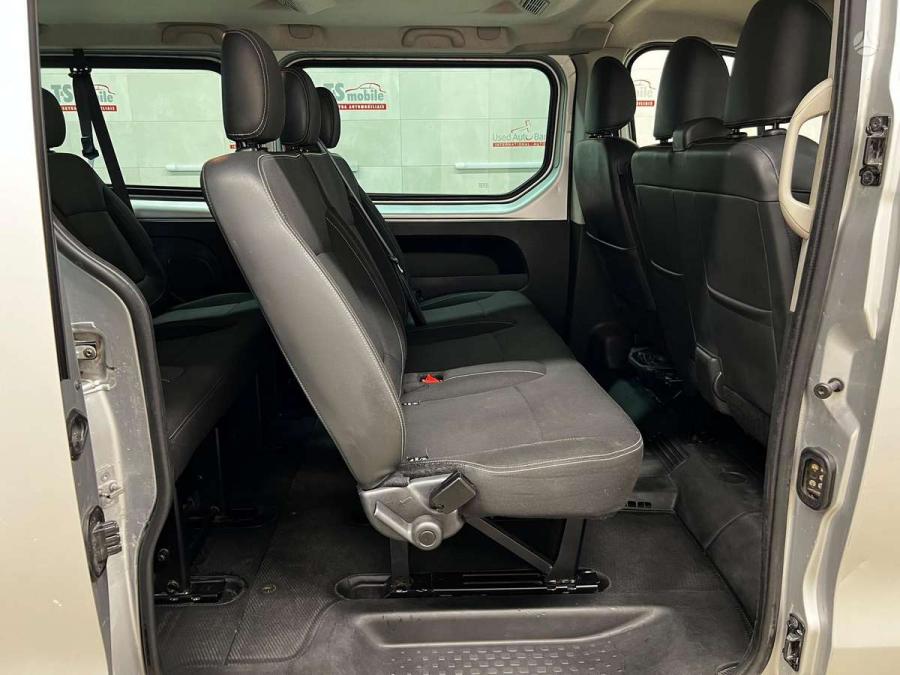 Grey Nissan NV300 2018 in Marijampole, with an engine capacity of 1.60 L and mileage of 146 thousand km for 15549 €, photo 15 on AUTOMOTO.COM.LV