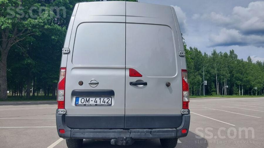 Pelēks Nissan NV300 2015 Alūksne, ar dzinēja tilpumu 2.30 L un nobraukumu 0 tūkst. km par 7900 €, foto 8 vietnē AUTOMOTO.COM.LV
