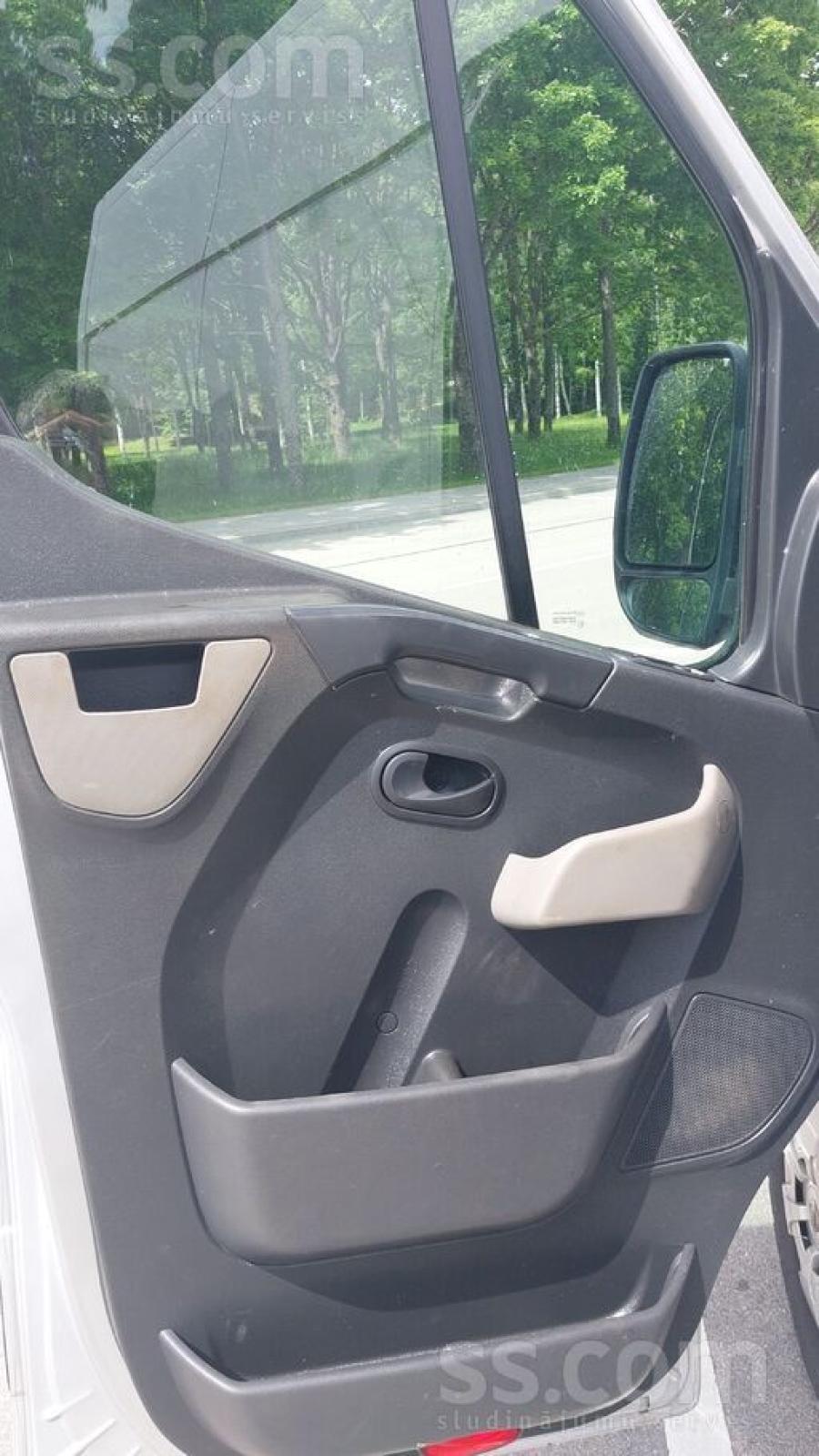 Pelēks Nissan NV300 2015 Alūksne, ar dzinēja tilpumu 2.30 L un nobraukumu 0 tūkst. km par 7900 €, foto 13 vietnē AUTOMOTO.COM.LV