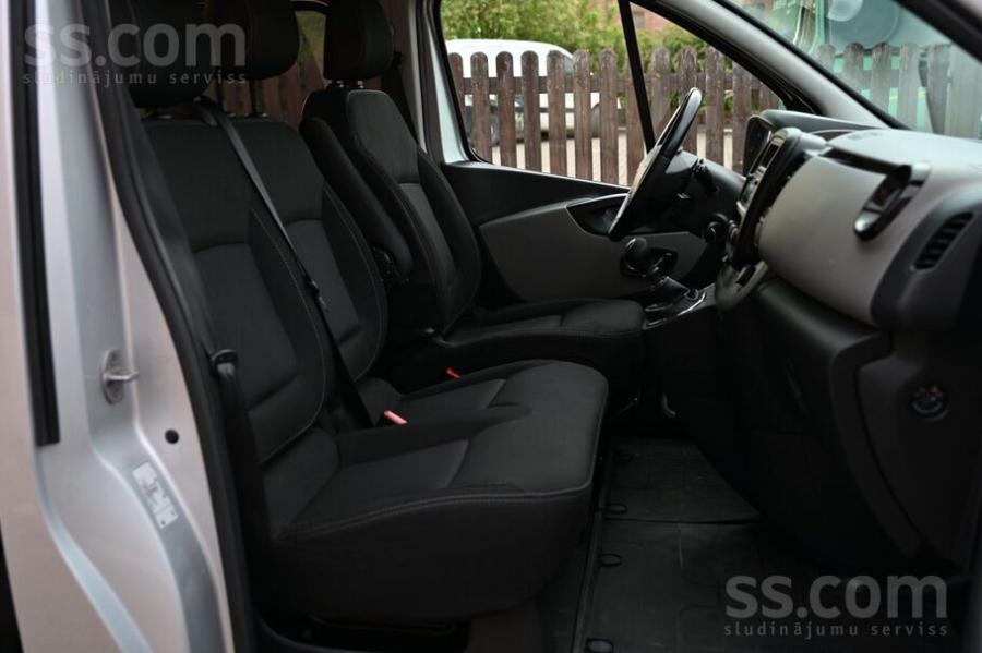 Pelēks Nissan NV300 2017 Jelgava, ar dzinēja tilpumu 1.60 L un nobraukumu 140 tūkst. km par 11500 €, foto 15 vietnē AUTOMOTO.COM.LV