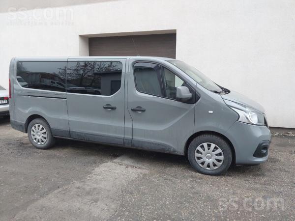 Grey Nissan NV300 2018 in Riga, with an engine capacity of 1.60 L and mileage of 139 thousand km for 18300 €, photo 2 on AUTOMOTO.COM.LV