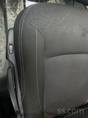 Pelēks Nissan NV300 2020 Rīga, ar dzinēja tilpumu 2.00 L un nobraukumu 163 tūkst. km par 12500 €, foto 8 vietnē AUTOMOTO.COM.LV