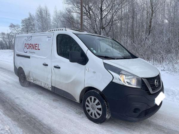 White Nissan NV300 2018 in Taurage, with an engine capacity of 1.60 L and mileage of 260 thousand km for 11800 €, photo 2 on AUTOMOTO.COM.LV