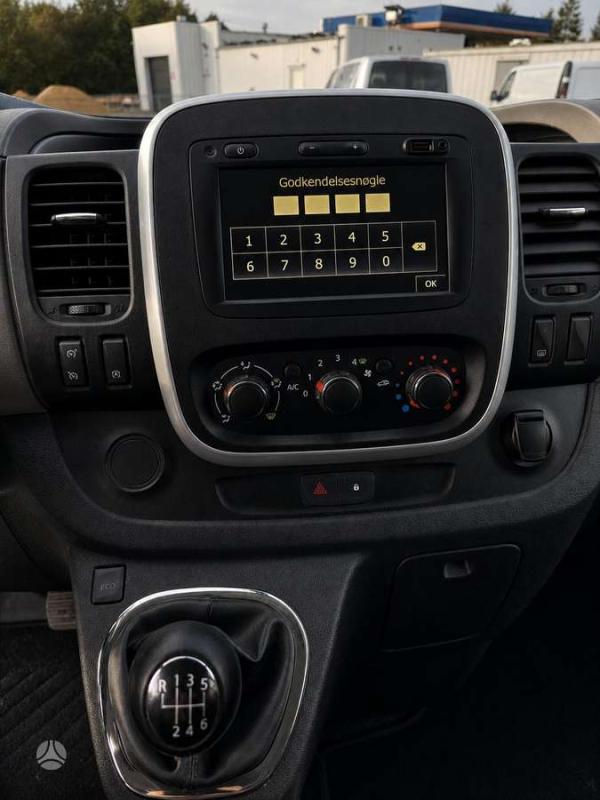 Balts Nissan NV300 2019 Pakruojis, ar dzinēja tilpumu 1.60 L un nobraukumu 208 tūkst. km par 7800 €, foto 11 vietnē AUTOMOTO.COM.LV