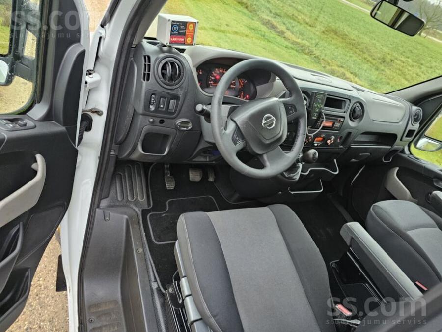 White Nissan NV300 2016 in Cesis, with an engine capacity of 2.30 L and mileage of 267 thousand km for 10890 €, photo 32 on AUTOMOTO.COM.LV