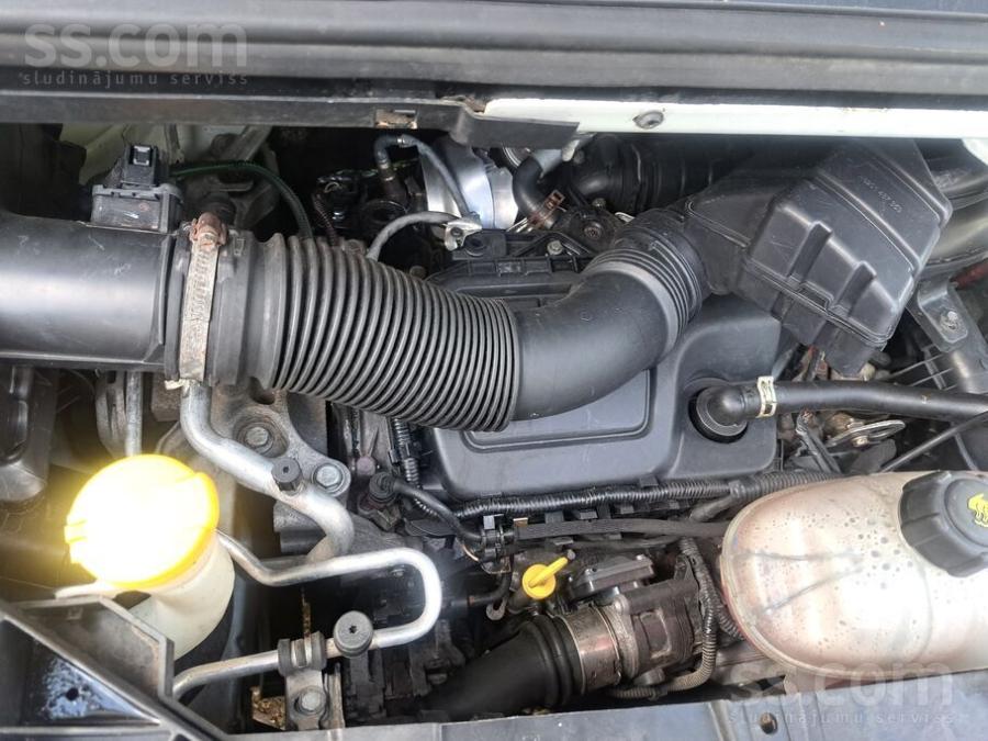 Balts Nissan NV300 2019 Rīga, ar dzinēja tilpumu 1.60 L un nobraukumu 276 tūkst. km par 10000 €, foto 6 vietnē AUTOMOTO.COM.LV