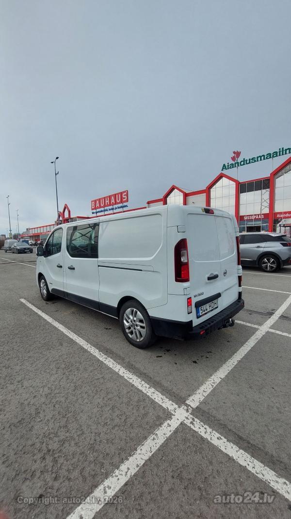 Balts Nissan NV300 2019 Tallina, ar dzinēja tilpumu 1.60 L un nobraukumu 200 tūkst. km par 12300 €, foto 4 vietnē AUTOMOTO.COM.LV