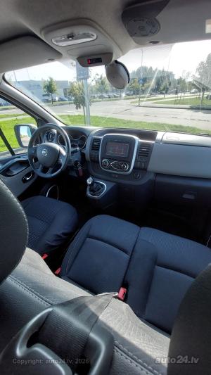 Balts Nissan NV300 2019 Tallina, ar dzinēja tilpumu 1.60 L un nobraukumu 200 tūkst. km par 11300 €, foto 6 vietnē AUTOMOTO.COM.LV