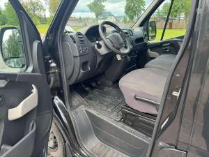 Black Nissan NV400 2015 in Taurage, with an engine capacity of 2.30 L and mileage of 317 thousand km for 9500 €, photo 18 on AUTOMOTO.COM.LV
