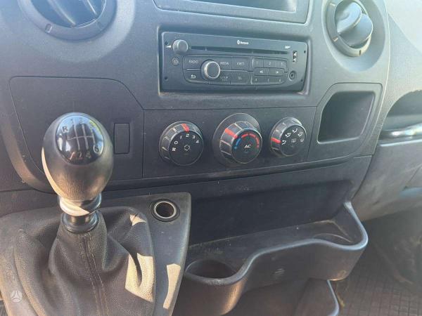 Balts Nissan NV400 2014 Tauragė, ar dzinēja tilpumu 2.30 L un nobraukumu 230 tūkst. km par 6450 €, foto 7 vietnē AUTOMOTO.COM.LV