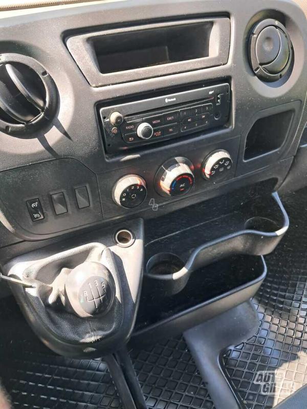 Balts Nissan NV400 2014 Tauragė, ar dzinēja tilpumu 2.30 L un nobraukumu 234 tūkst. km par 6300 €, foto 8 vietnē AUTOMOTO.COM.LV