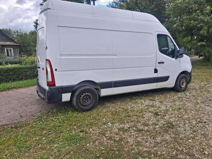 Balts Nissan NV400 2016 Šauļi, ar dzinēja tilpumu 2.30 L un nobraukumu 246 tūkst. km par 3700 €, foto 5 vietnē AUTOMOTO.COM.LV