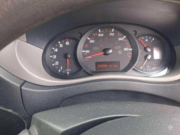 White Nissan NV400 2016 in Siauliai, with an engine capacity of 2.30 L and mileage of 246 thousand km for 3700 €, photo 9 on AUTOMOTO.COM.LV