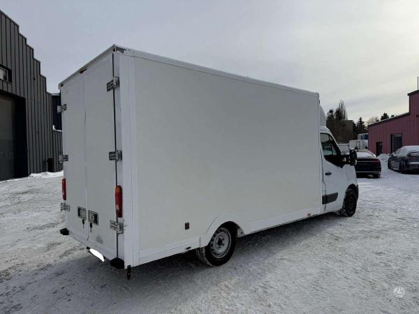 White Nissan NV400 2019 in Kaunas, with an engine capacity of 2.30 L and mileage of 170 thousand km for 9600 €, photo 3 on AUTOMOTO.COM.LV