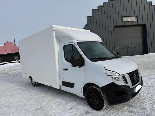 White Nissan NV400 2019 in Kaunas, with an engine capacity of 2.30 L and mileage of 170 thousand km for 9600 €, photo 8 on AUTOMOTO.COM.LV
