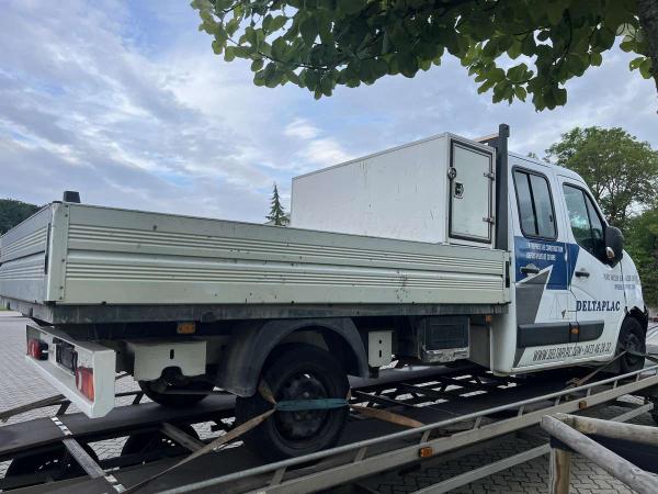 White Nissan NV400 2020 in Alytus, with an engine capacity of 2.30 L and mileage of 149 thousand km for 11979 €, photo 5 on AUTOMOTO.COM.LV
