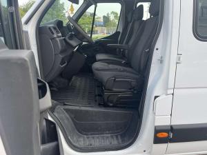 Balts Nissan NV400 2020 Alīta, ar dzinēja tilpumu 2.30 L un nobraukumu 150 tūkst. km par 14999 €, foto 10 vietnē AUTOMOTO.COM.LV