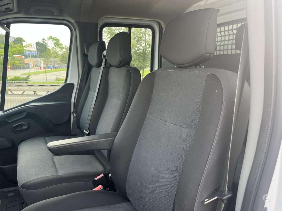 Balts Nissan NV400 2020 Alīta, ar dzinēja tilpumu 2.30 L un nobraukumu 150 tūkst. km par 14999 €, foto 13 vietnē AUTOMOTO.COM.LV