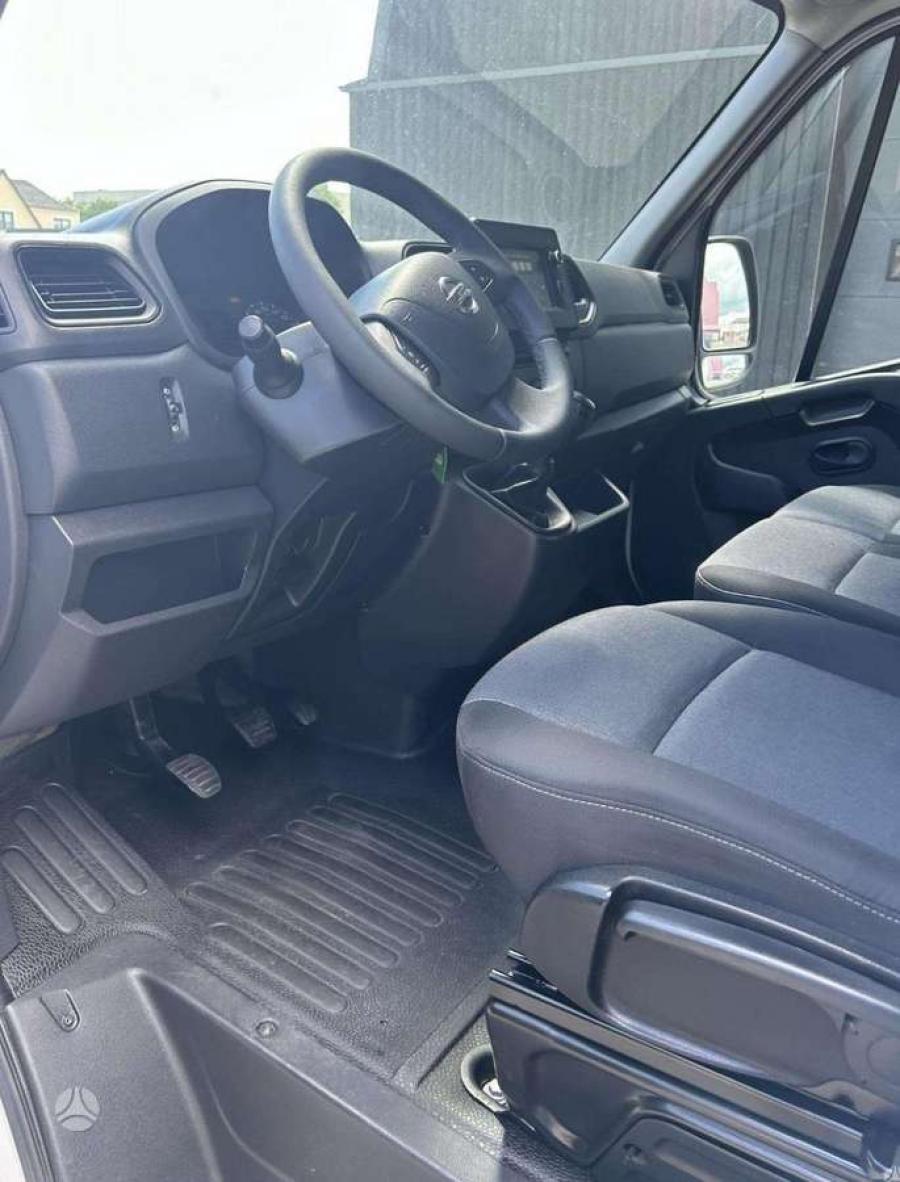 Balts Nissan NV400 2021 Kauņa, ar dzinēja tilpumu 2.30 L un nobraukumu 245 tūkst. km par 5850 €, foto 10 vietnē AUTOMOTO.COM.LV