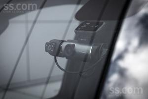 Black Nissan Pathfinder 2005 in Riga, with an engine capacity of 2.50 L and mileage of 0 thousand km for 7500 €, photo 8 on AUTOMOTO.COM.LV