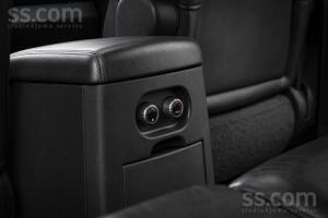 Black Nissan Pathfinder 2005 in Riga, with an engine capacity of 2.50 L and mileage of 0 thousand km for 7500 €, photo 15 on AUTOMOTO.COM.LV