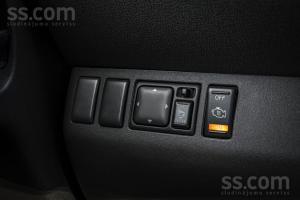 Black Nissan Pathfinder 2005 in Riga, with an engine capacity of 2.50 L and mileage of 0 thousand km for 7500 €, photo 19 on AUTOMOTO.COM.LV