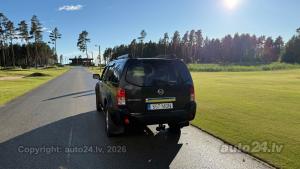 Melns Nissan Pathfinder 2006 Pērnava, ar dzinēja tilpumu 2.50 L un nobraukumu 492 tūkst. km par 4900 €, foto 5 vietnē AUTOMOTO.COM.LV