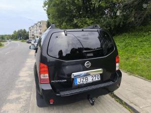 Melns Nissan Pathfinder 2006 Viļņa, ar dzinēja tilpumu 2.49 L un nobraukumu 287 tūkst. km par 4200 €, foto 7 vietnē AUTOMOTO.COM.LV