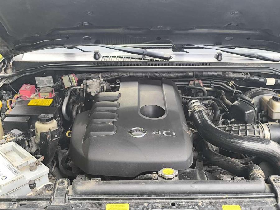 Melns Nissan Pathfinder 2006 Viļņa, ar dzinēja tilpumu 2.49 L un nobraukumu 287 tūkst. km par 4200 €, foto 16 vietnē AUTOMOTO.COM.LV