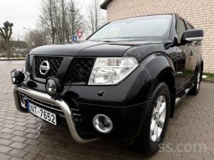 Black Nissan Pathfinder 2007 in Daugavpils, with an engine capacity of 2.50 L and mileage of 0 thousand km for 4900 €, photo  on AUTOMOTO.COM.LV