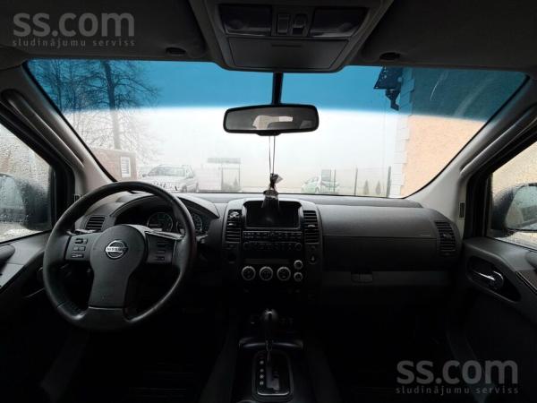 Black Nissan Pathfinder 2007 in Daugavpils, with an engine capacity of 2.50 L and mileage of 0 thousand km for 4900 €, photo 5 on AUTOMOTO.COM.LV