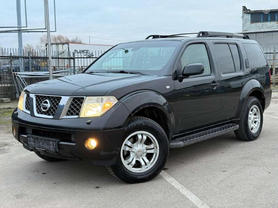 Melns Nissan Pathfinder 2007 Marijampole, ar dzinēja tilpumu 2.49 L un nobraukumu 334 tūkst. km par 3950 €, foto 1 vietnē AUTOMOTO.COM.LV