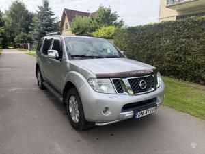 Melns Nissan Pathfinder 2010 Kauņa, ar dzinēja tilpumu 2.49 L un nobraukumu 275 tūkst. km par 4300 €, foto 4 vietnē AUTOMOTO.COM.LV