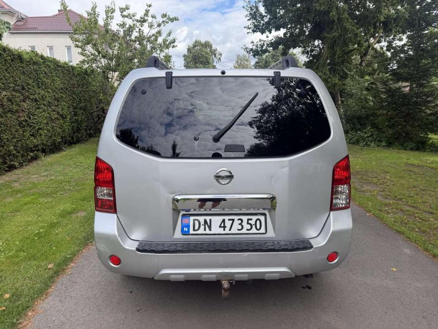 Melns Nissan Pathfinder 2010 Kauņa, ar dzinēja tilpumu 2.49 L un nobraukumu 275 tūkst. km par 4300 €, foto 10 vietnē AUTOMOTO.COM.LV