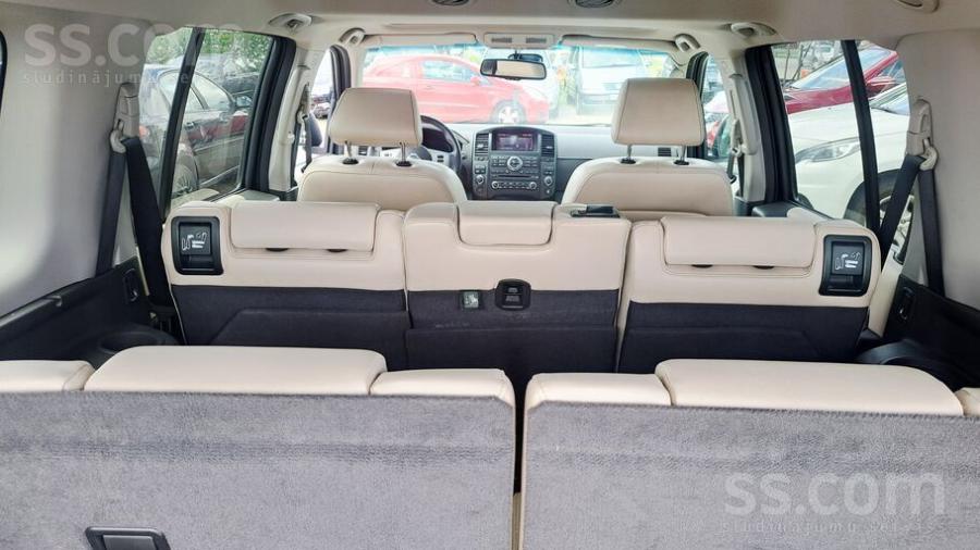 Melns Nissan Pathfinder 2011 Rīga, ar dzinēja tilpumu 3.00 L un nobraukumu 271 tūkst. km par 9400 €, foto 25 vietnē AUTOMOTO.COM.LV