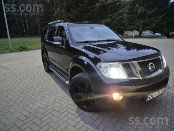 Ниссан Патфайндер 2011 в Рига на AUTOMOTO.COM.LV Черный Ниссан Патфайндер 2011 в Рига, объемом двигателя 3.00 л и пробегом 272 тыс. км за 8250 €, фото 1 на AUTOMOTO.COM.LV