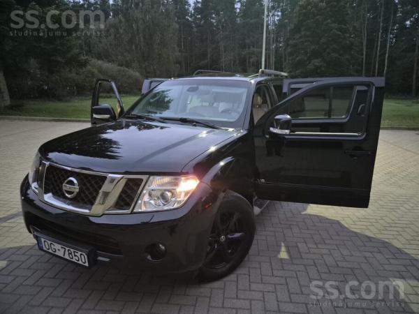 Ниссан Патфайндер 2011 в Рига на AUTOMOTO.COM.LV Черный Ниссан Патфайндер 2011 в Рига, объемом двигателя 3.00 л и пробегом 272 тыс. км за 8250 €, фото 8 на AUTOMOTO.COM.LV