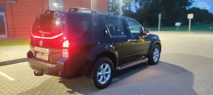 Melns Nissan Pathfinder 2014 Marijampole, ar dzinēja tilpumu 2.50 L un nobraukumu 212 tūkst. km par 9996 €, foto 8 vietnē AUTOMOTO.COM.LV