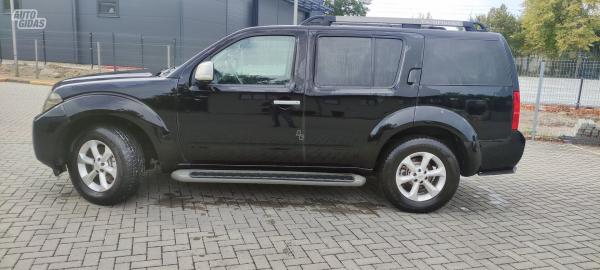 Melns Nissan Pathfinder 2014 Marijampole, ar dzinēja tilpumu 2.50 L un nobraukumu 212 tūkst. km par 9996 €, foto 9 vietnē AUTOMOTO.COM.LV