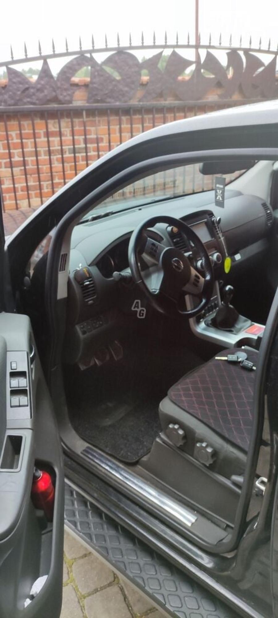 Melns Nissan Pathfinder 2014 Marijampole, ar dzinēja tilpumu 2.50 L un nobraukumu 212 tūkst. km par 9996 €, foto 13 vietnē AUTOMOTO.COM.LV