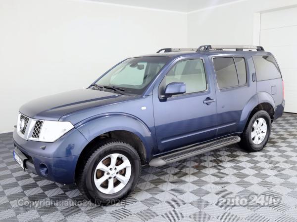 Zils Nissan Pathfinder 2006 Tallina, ar dzinēja tilpumu 2.50 L un nobraukumu 439 tūkst. km par 1999 €, foto 3 vietnē AUTOMOTO.COM.LV