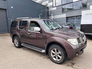 Brown Nissan Pathfinder 2009 in Kaunas, with an engine capacity of 2.49 L and mileage of 181 thousand km for 3000 €, photo  on AUTOMOTO.COM.LV