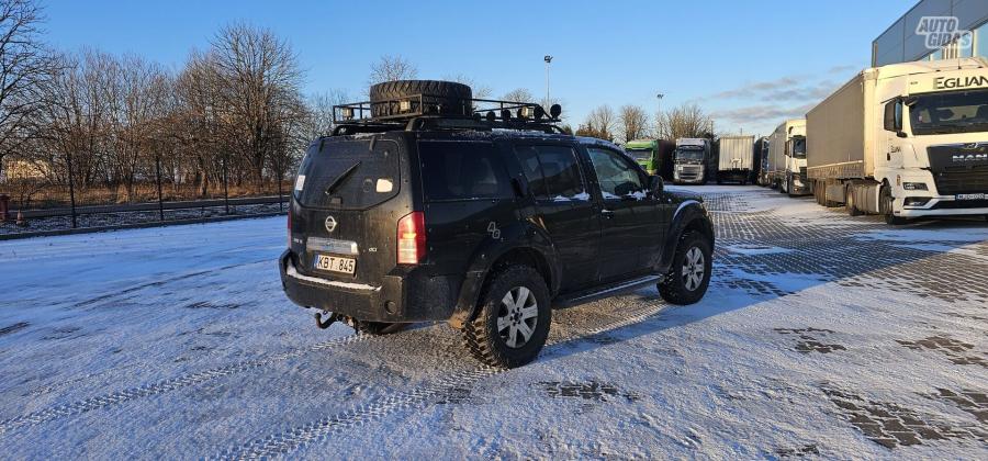 Nissan Pathfinder 2005 Kauņa, ar dzinēja tilpumu 2.50 L un nobraukumu 400 tūkst. km par 3850 €, foto 5 vietnē AUTOMOTO.COM.LV
