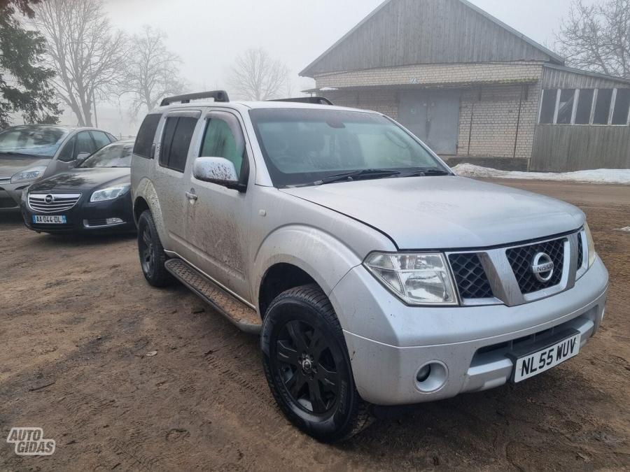 Nissan Pathfinder 2005 Tauragė, ar dzinēja tilpumu 2.50 L un nobraukumu 190 tūkst. km par 2450 €, foto 1 vietnē AUTOMOTO.COM.LV