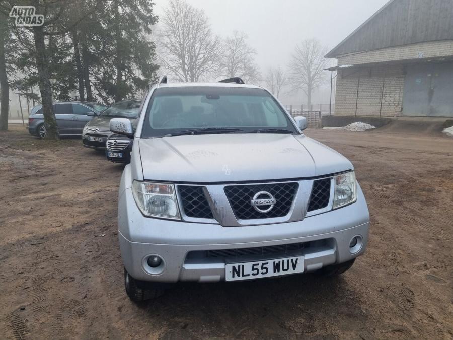 Nissan Pathfinder 2005 Tauragė, ar dzinēja tilpumu 2.50 L un nobraukumu 190 tūkst. km par 2450 €, foto 3 vietnē AUTOMOTO.COM.LV