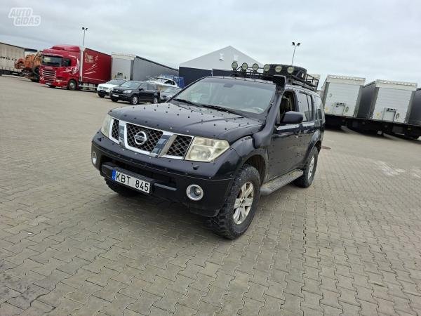 Ниссан Патфайндер 2005 в Каунас, объемом двигателя 2.50 л и пробегом 400 тыс. км за 3550 €, фото 4 на AUTOMOTO.COM.LV